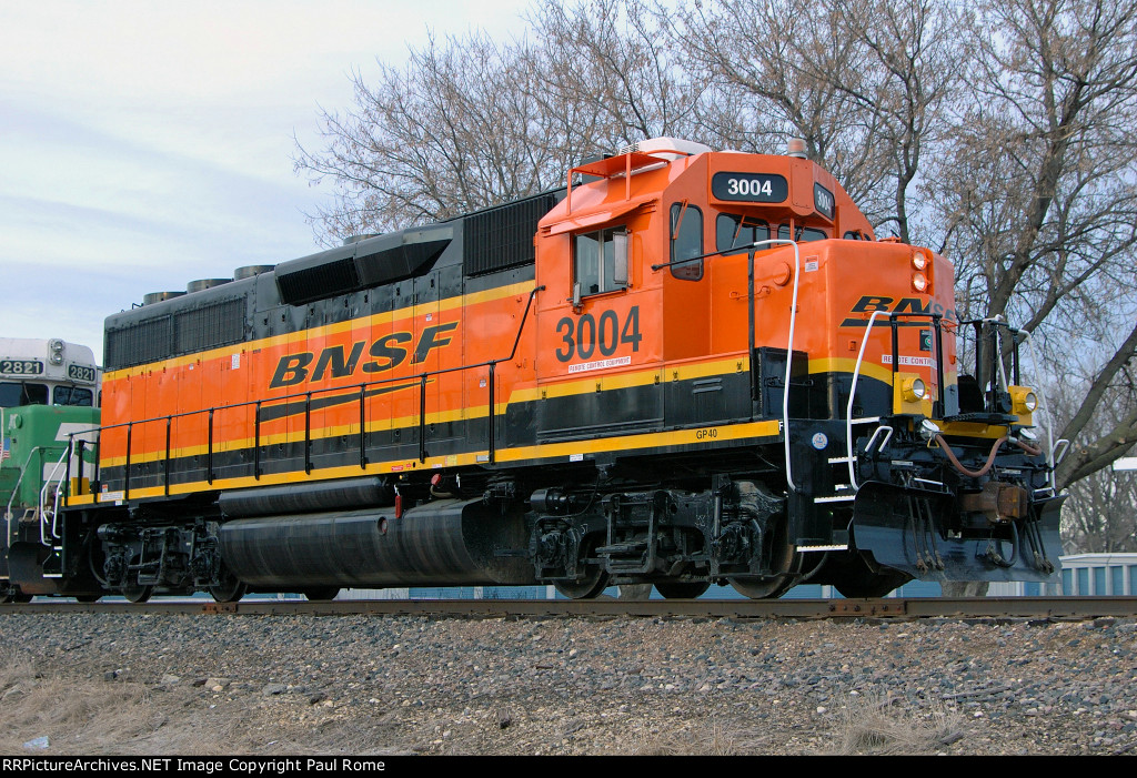 BNSF 3004, EMD GP40, ex CB&Q 627